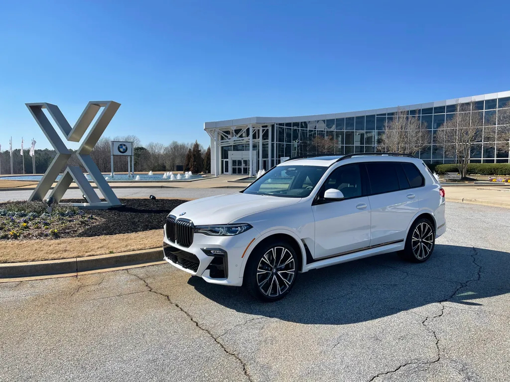 BMW X7 Performance Center Delivery Customer Drives to Alaska | Extreme ...