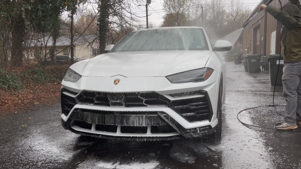 Feature Friday: Lamborghini Urus | Extreme Auto Spa